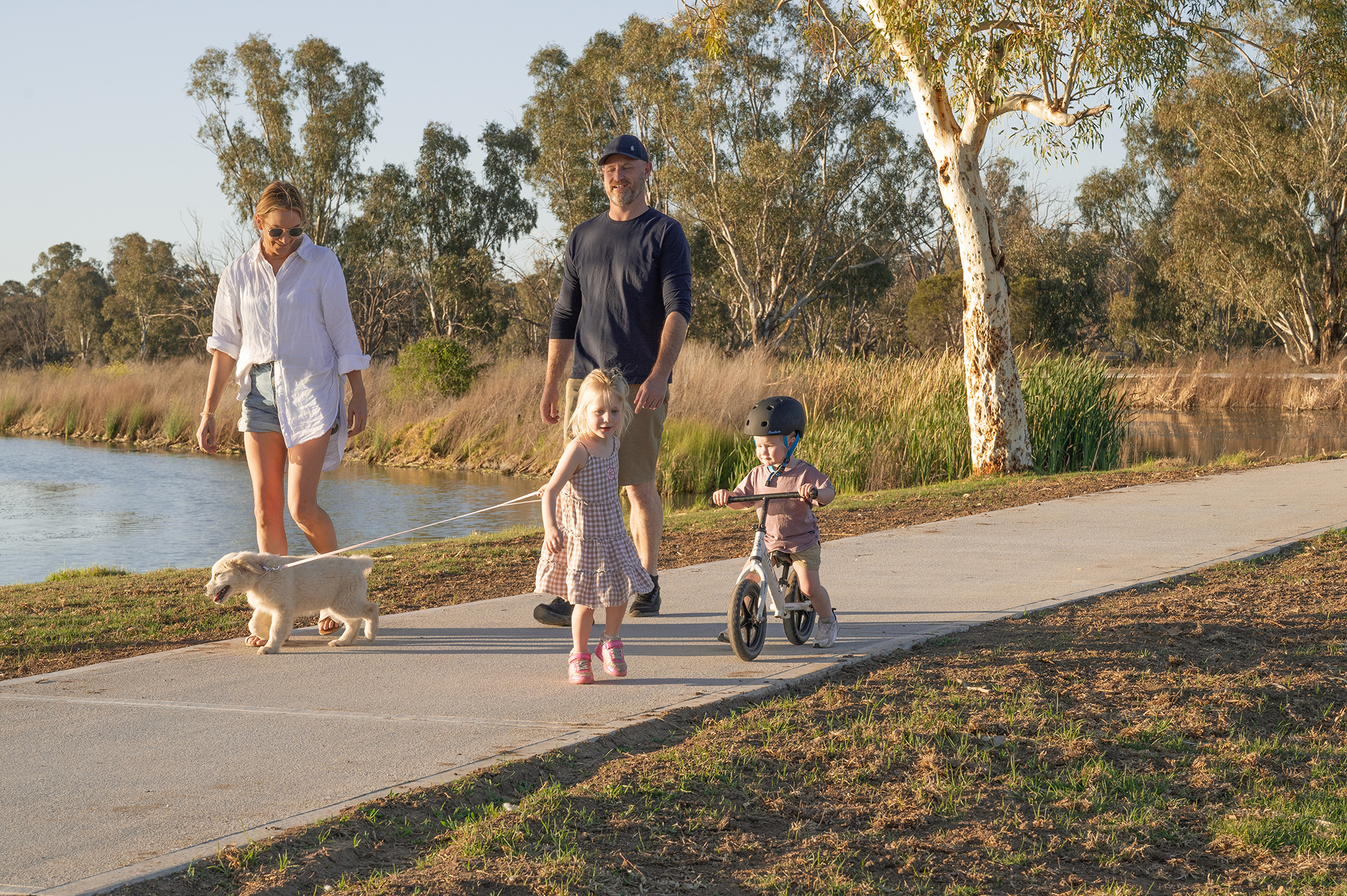 Maps & Guides - www.visitlachlanshire.com.au