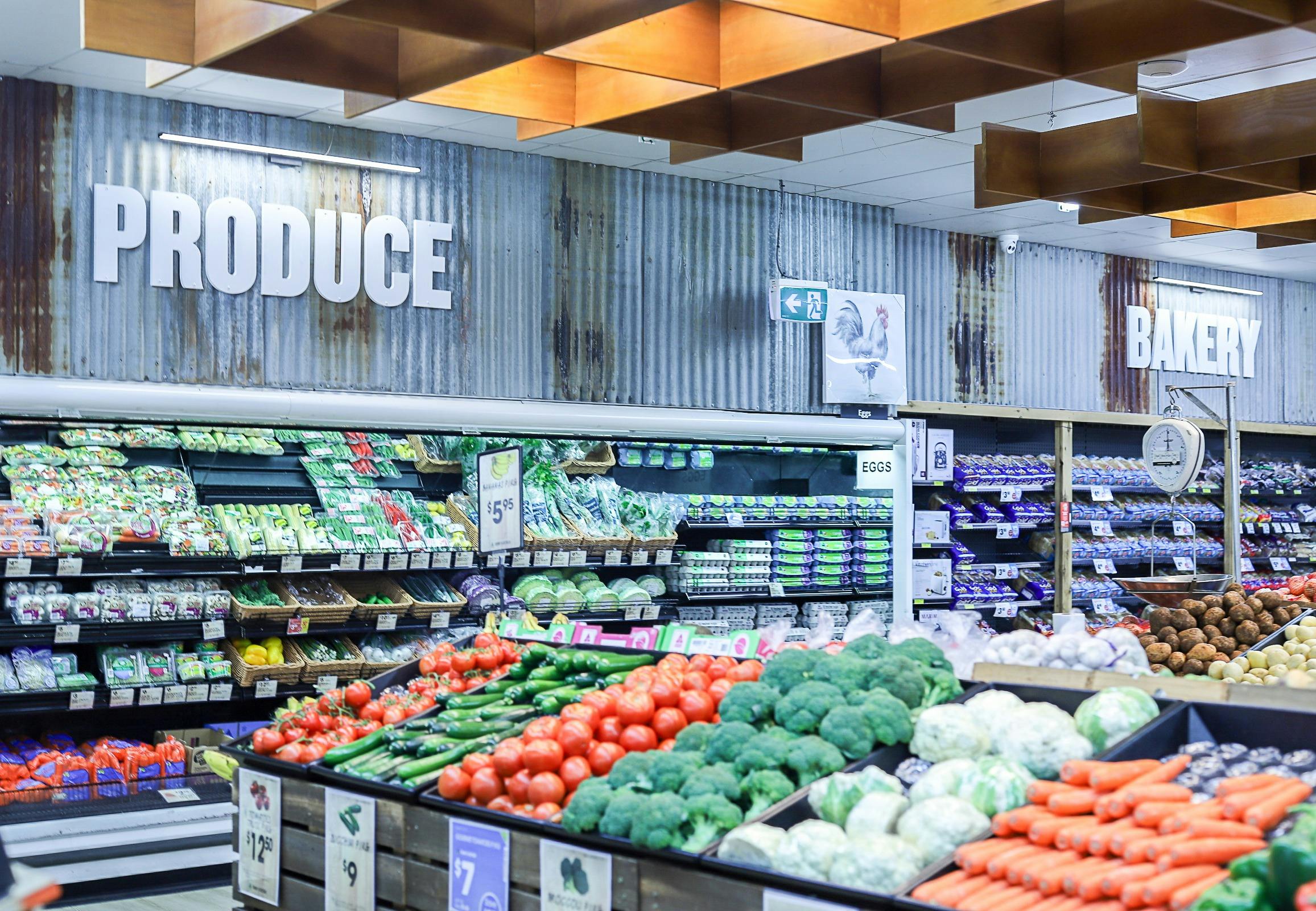 Chamen's Supa IGA plus Liquor - www.visitlachlanshire.com.au